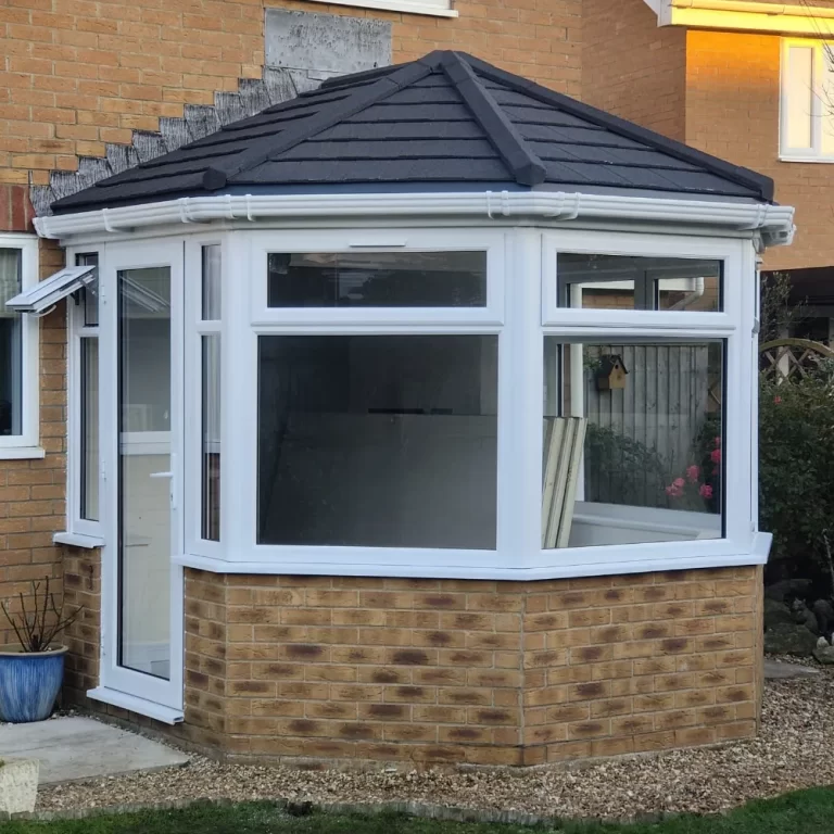 Professional Eco-Panel Conservatory Roof Installers | Ecozenic